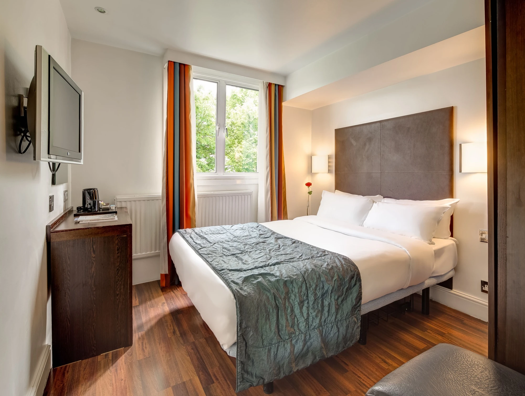Rooms of the Hotel The Caesar 4 * London | OFFICIAL WEBSITE